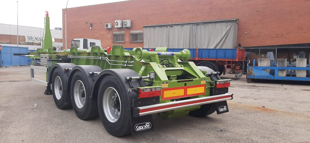 MÁS ENTREGAS DE SRMV-30/90CA EN INGLATERRA - Cayvol