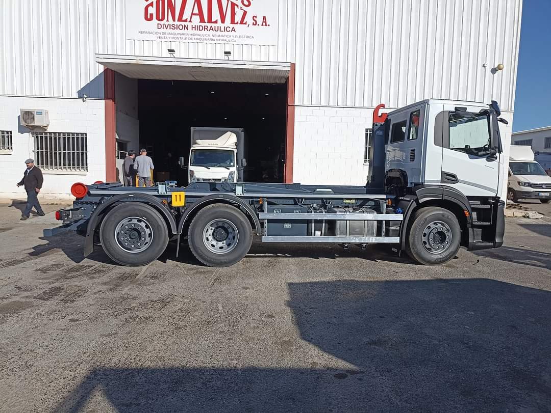 NUEVAS ENTREGAS DE NUESTRO DISTRIBUIDOR EN ALICANTE VOLQUETES GONZALVEZ ... NUEVAS ENTREGAS DE NUESTRO DISTRIBUIDOR EN ALICANTE VOLQUETES GONZALVEZ ...